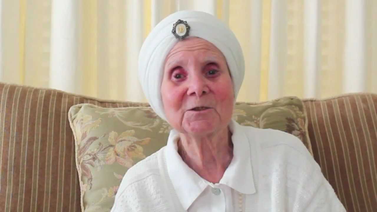 3HO - "How it all Began" with Shakti Parwha Kaur - YouTube