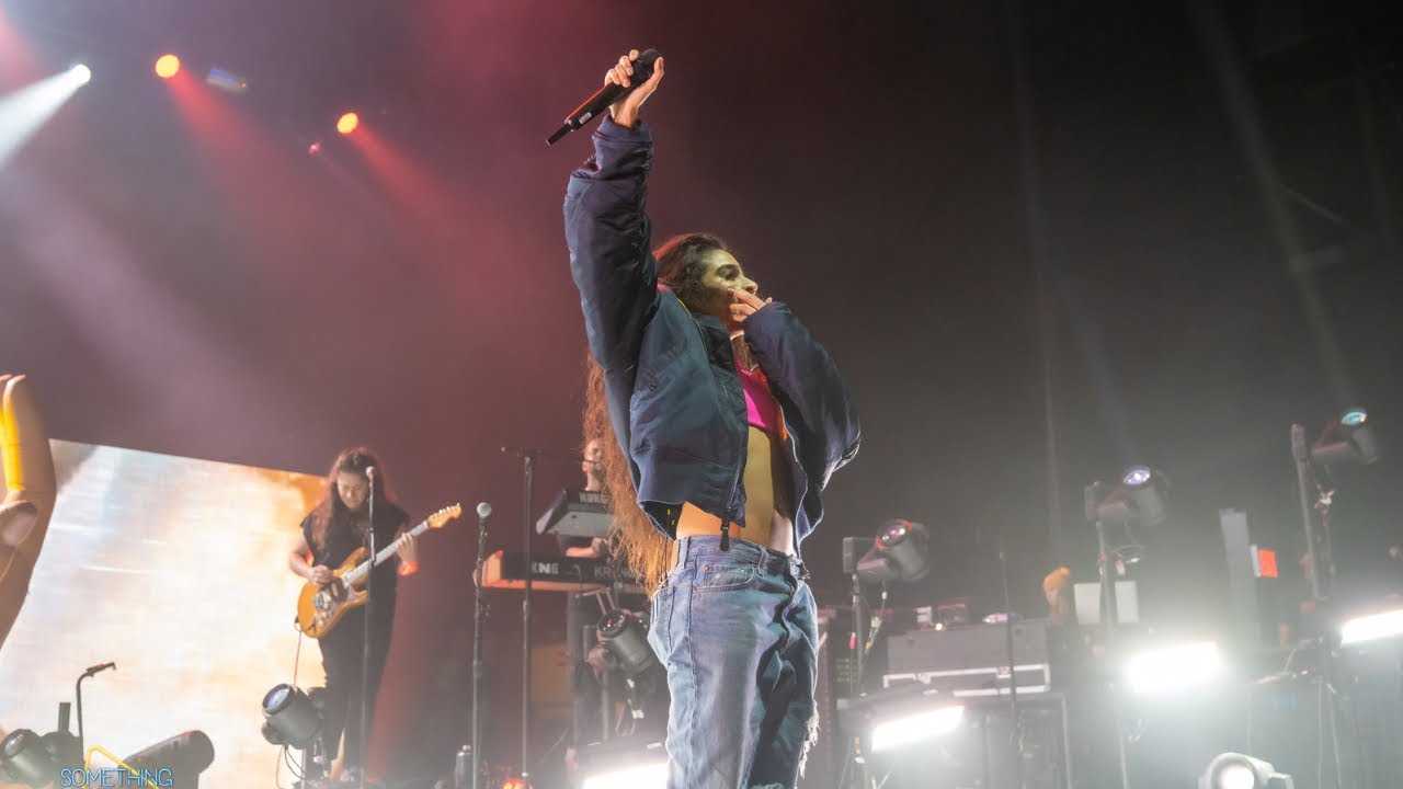 Jessie Reyez MUTUAL Friend - YouTube