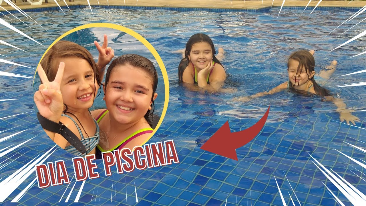 Brincadeiras Na Piscina Valentina Brinca Com Sua IrmÃ Youtube