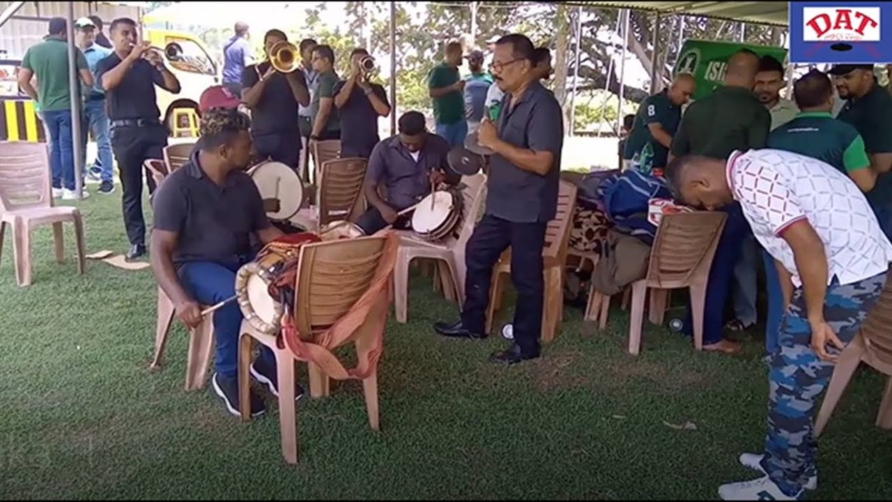 මේ කවාඩි පාරට නටන එකා දැක්කාම පිස්සු හැදෙනවා |Kawadi Dance in Sri Lanka ...