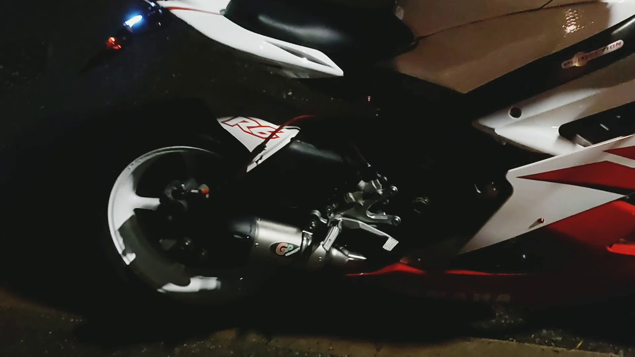 Yamaha YZF R6 exhaust sound GP velocity Extreme exhaust - YouTube