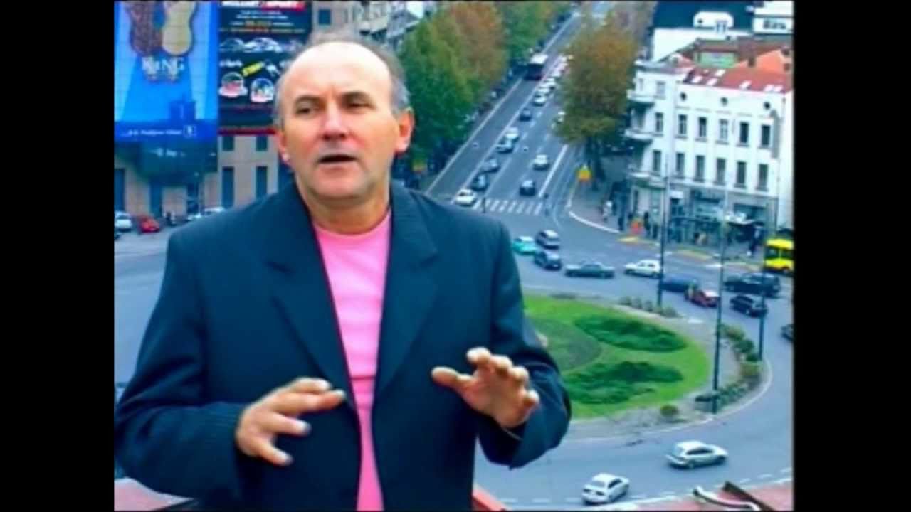 Predrag Mitic - Beograde Ostadoh te zeljan - YouTube