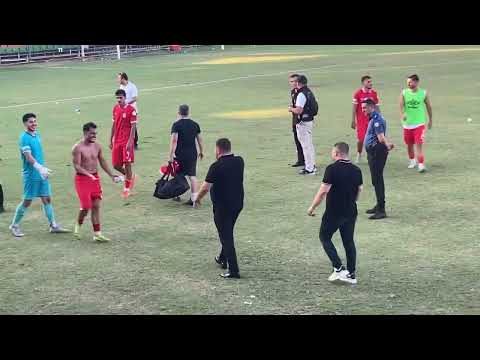 Balıkesirspor Galibiyeti Kutluyor