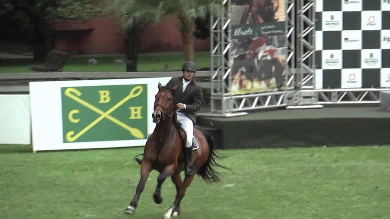 E3I Arkan - 1.40m GP - Classic Horse Show 2012 - YouTube
