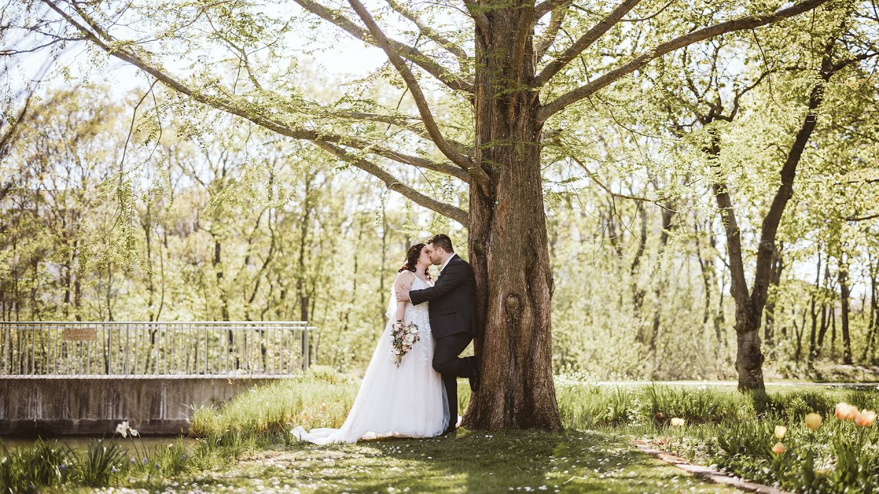 Sarah and Damian - Wedding Film 4k - YouTube