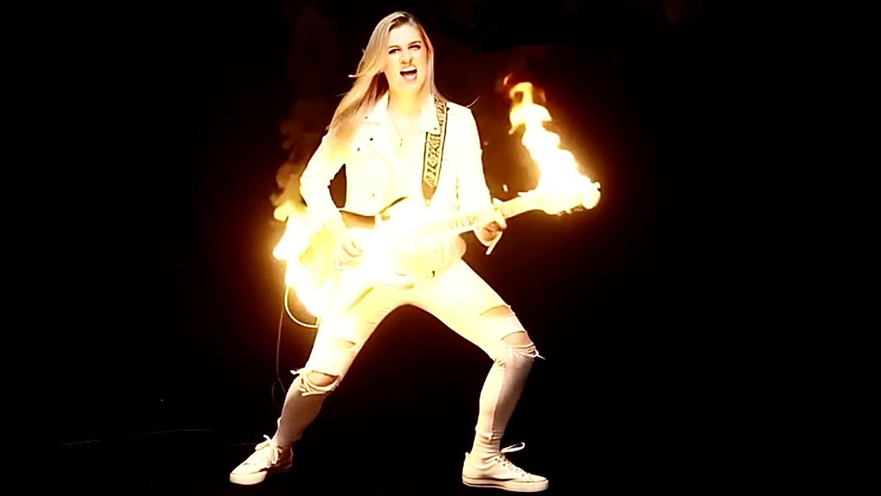 Hologram video 3D Rock Girl Black background VR Holographic video ...