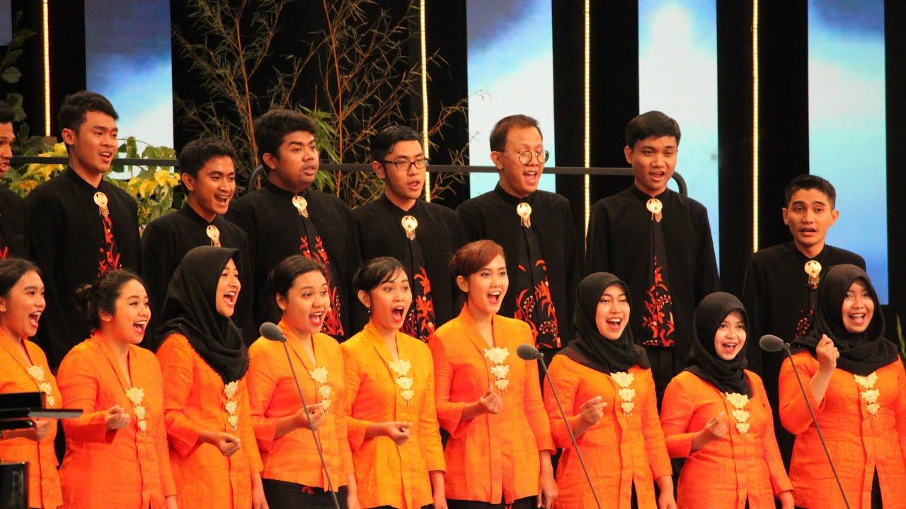 ITS STUDENT CHOIR GOES TO LLANGOLLEN 2017 Youth Choirs - YouTube