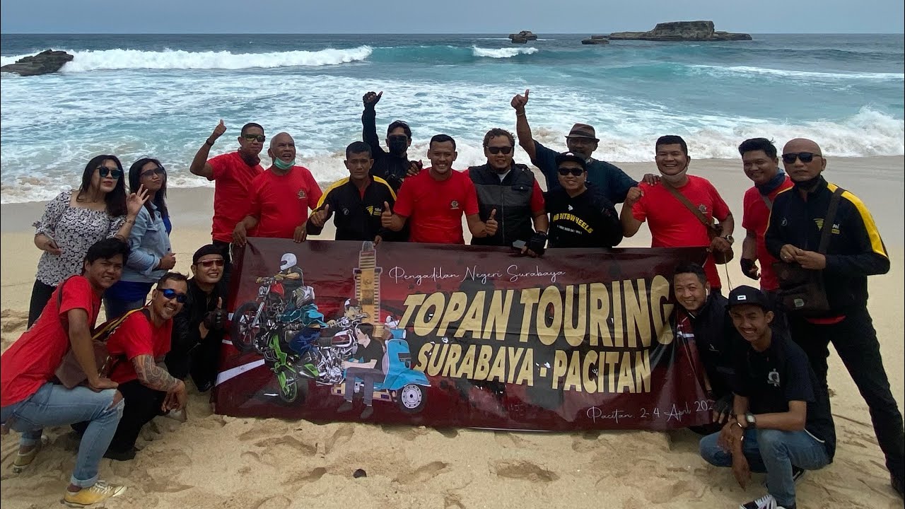 Topan Goes to Pacitan - YouTube