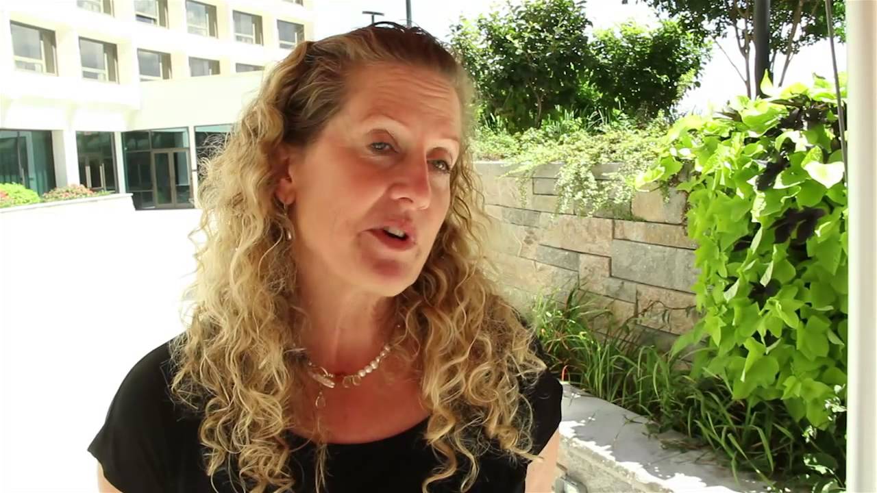 Research/Medical Institution Peer Reviewers Speak About Peer Review ...