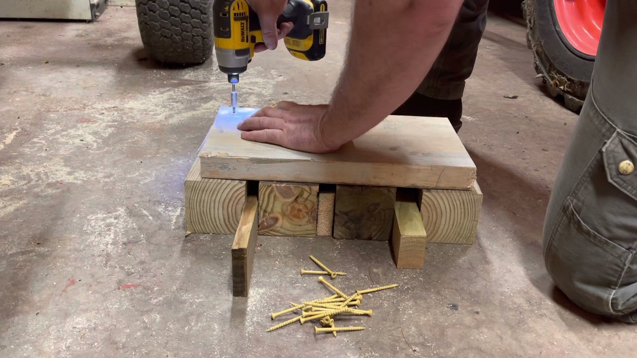 Kindling-The quick and easy way! - YouTube