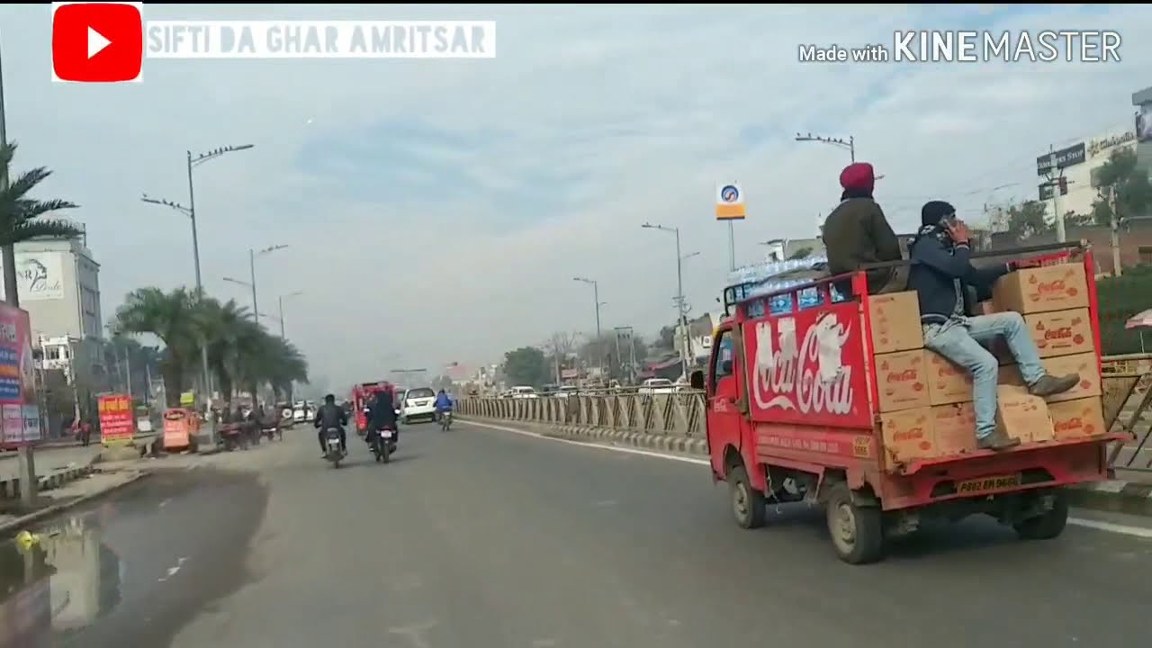 Way to Golden Temple from Amritsar Gate - YouTube