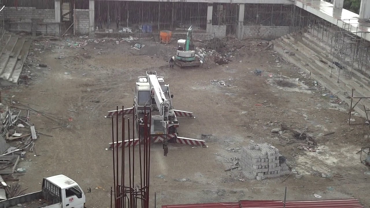 PUP gym construction (Santa Mesa, Manila; Nov 23, 2018) HD - YouTube