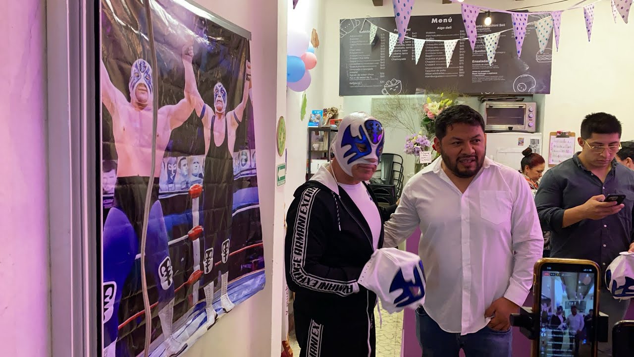 El color del 91 aniversario del CMLL - YouTube