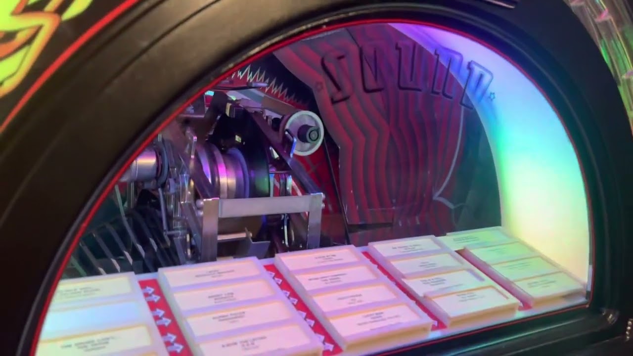 Sound Leisure vinyl 100 with bluetooth and LED lighting - YouTube