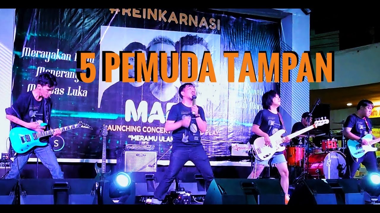 Perahu kertas band live - YouTube
