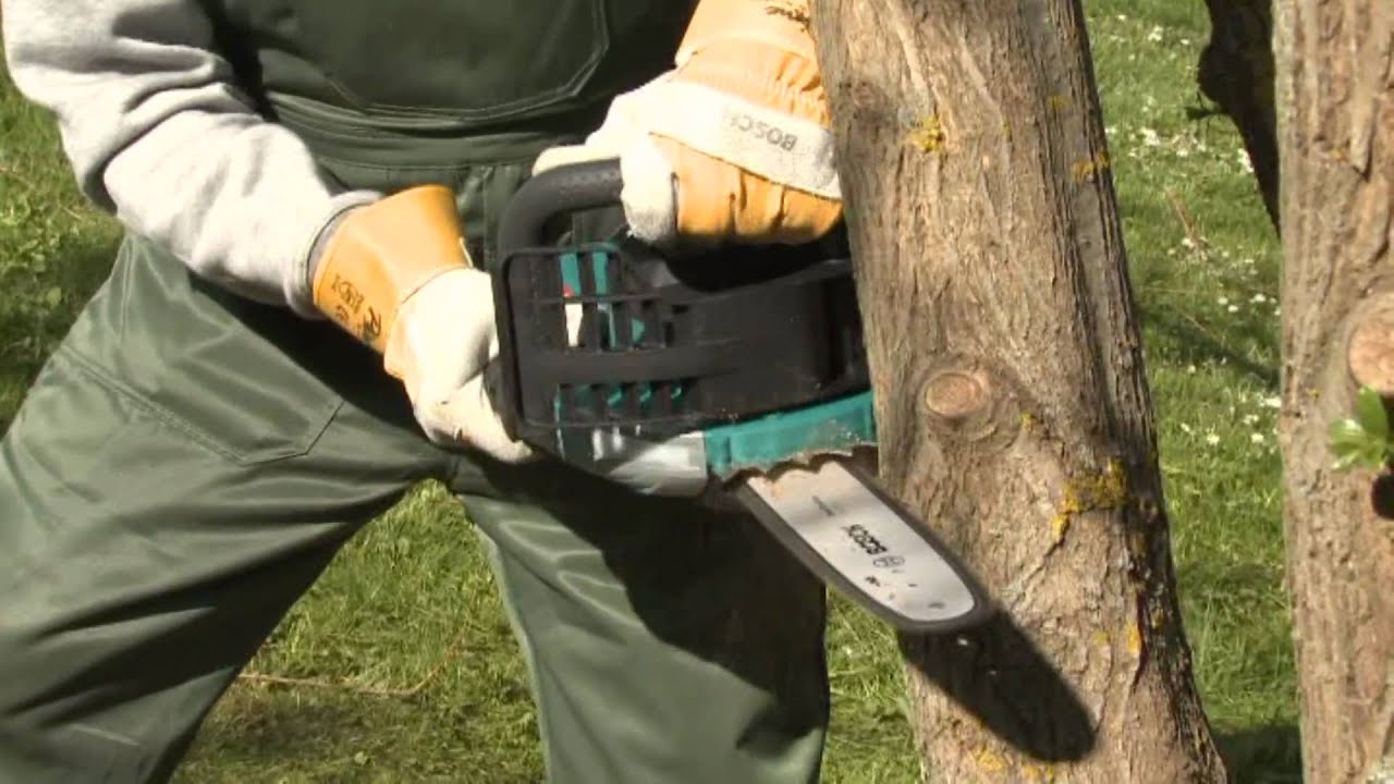 AKE 30 LI BOSCH στο Etools.gr - YouTube