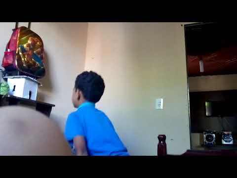 Meu primo dançando🕺