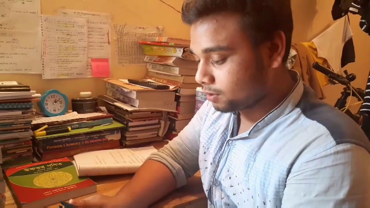 Apple Wallet_Funny Video - YouTube