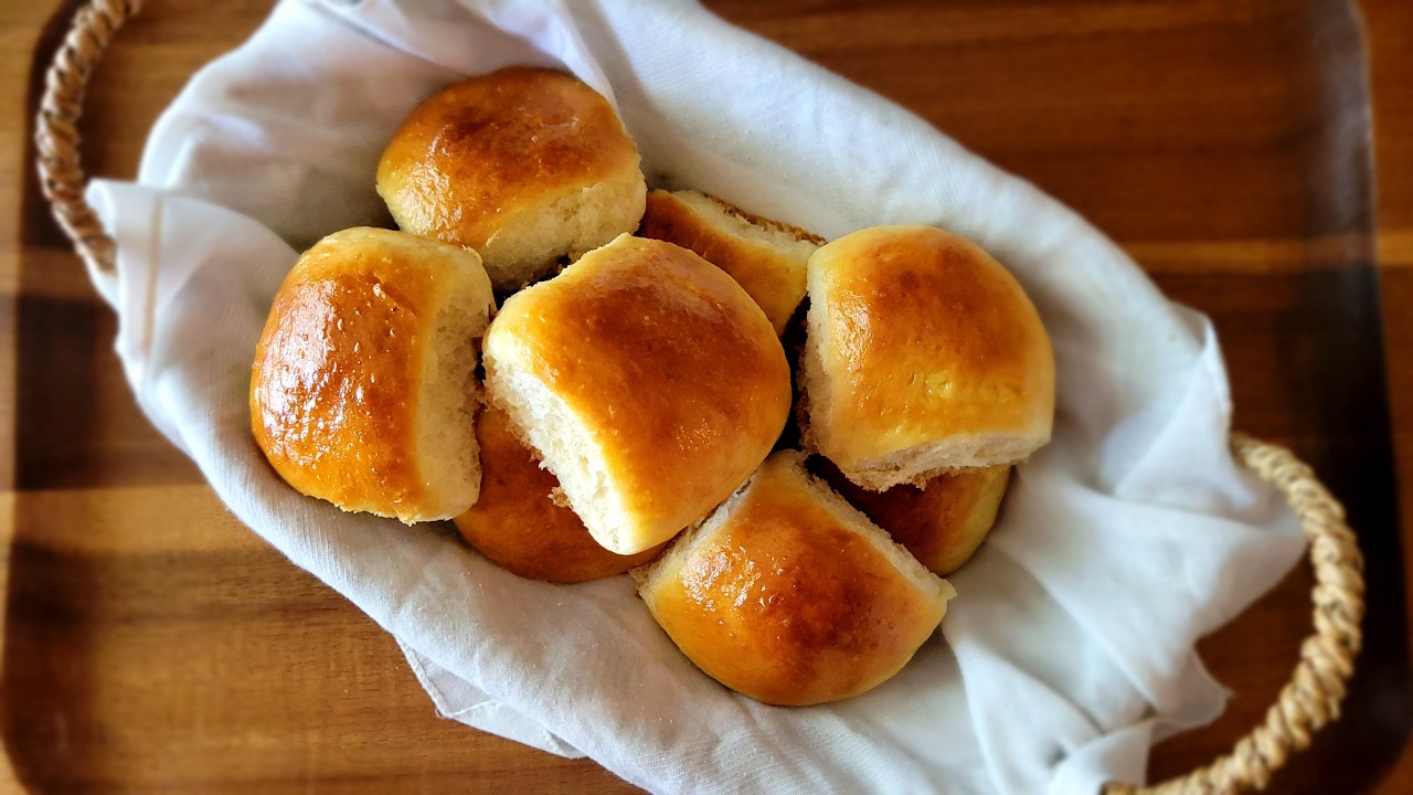 Yeast Roll Mix in a Jar Just Add Water | Tender and Soft Rolls in 90 ...