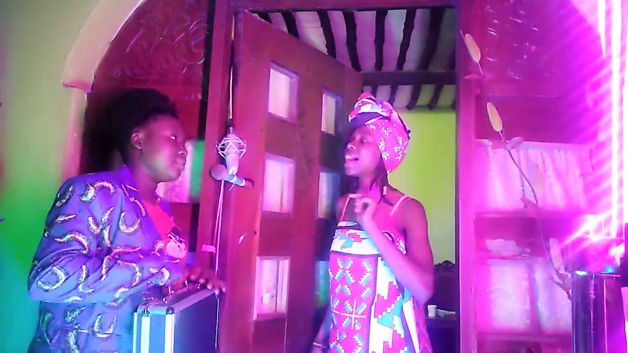 Tumlove kim and Tuma Kim singing siri by Vanessa ft Barnaba - YouTube