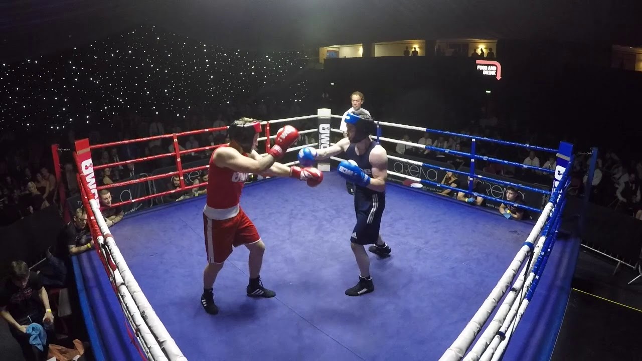 Ultra White Collar Boxing | Barnsley | Luke Raynor VS Jordan Mincher ...