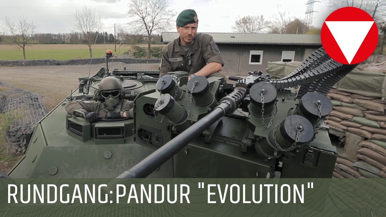 Rundgang um den Pandur „Evolution“ - YouTube