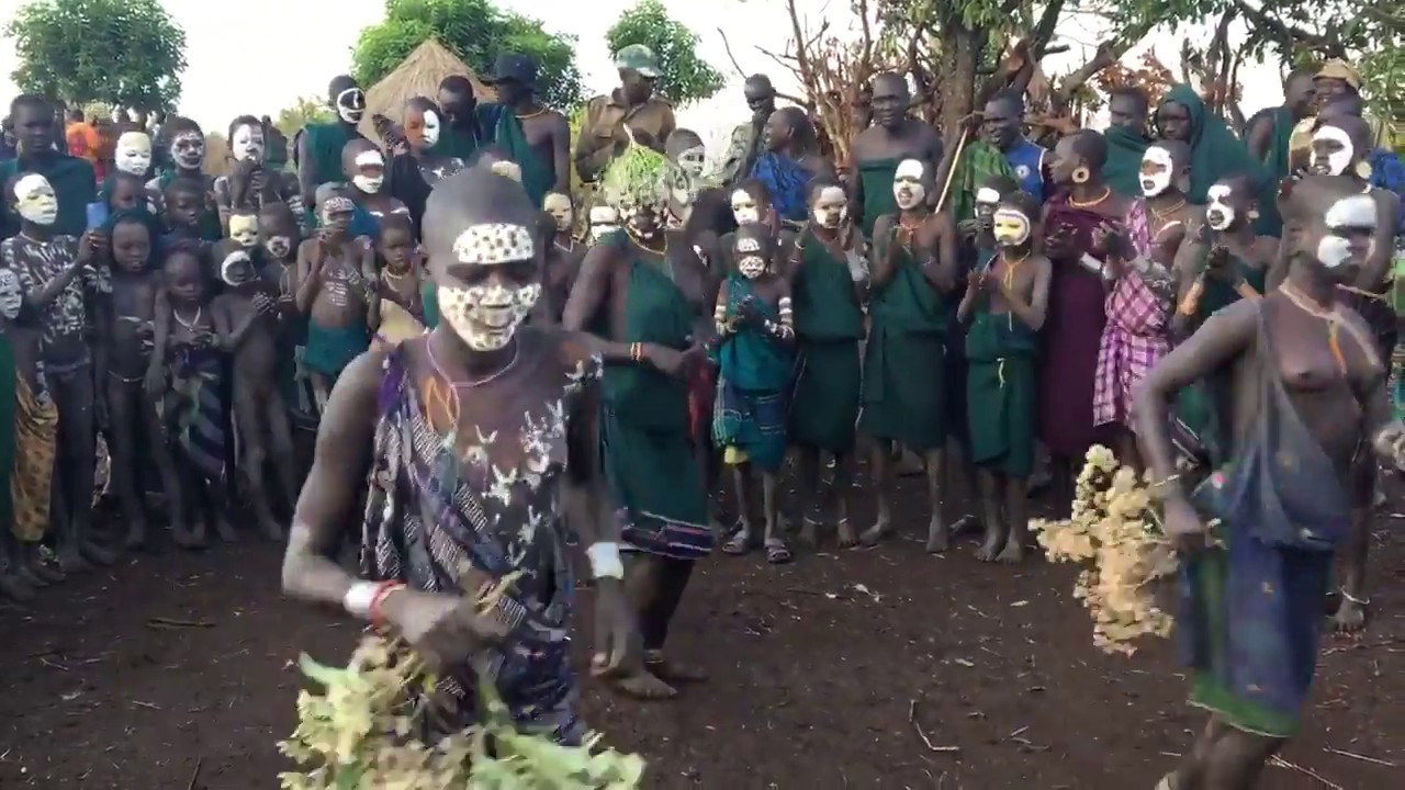 Village Dance in the Omo Valley -- Surma Tribe - YouTube