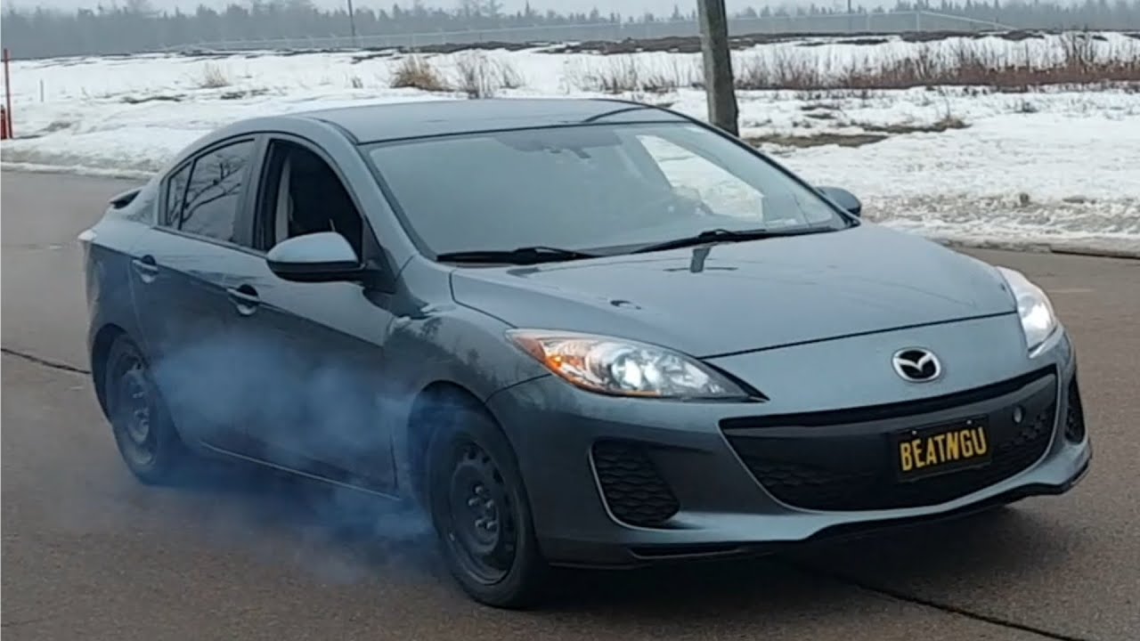 Burnout Attempts 2012 Mazda 3 2L - YouTube