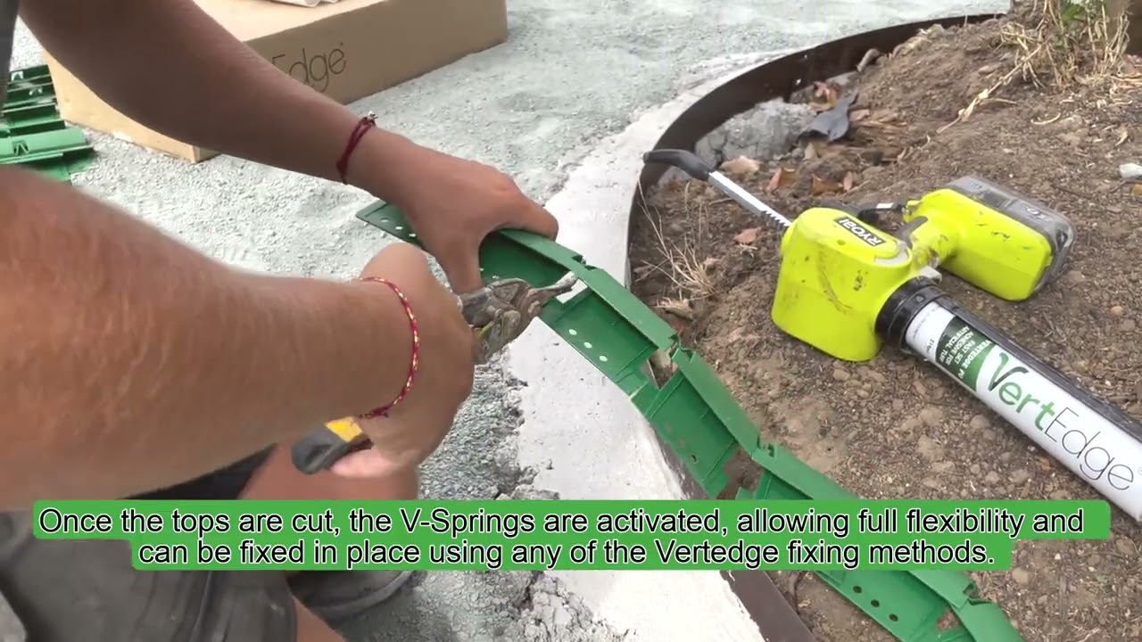 Cutting vert edge round curves and circles - YouTube