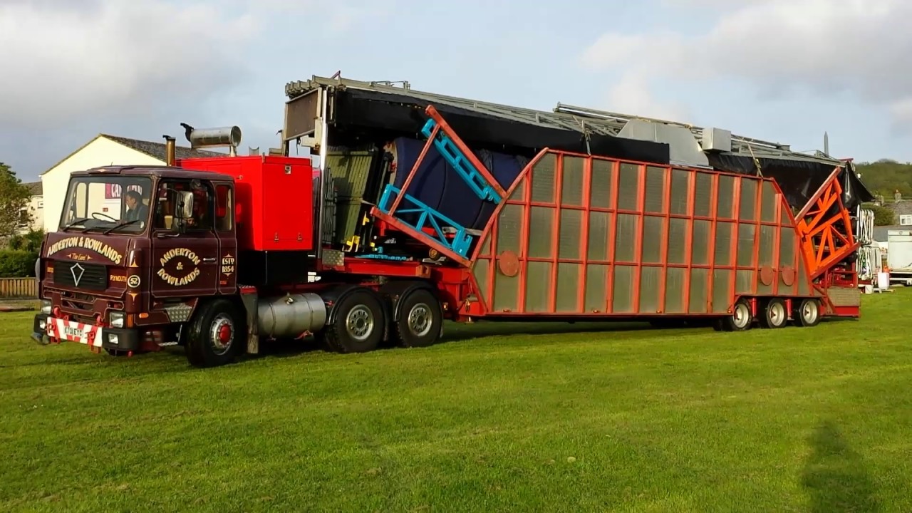Hell raiser Waltzer load arriving at bodmin - YouTube