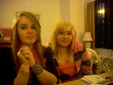 sarah sadistic and ellie ecstasy talking - YouTube