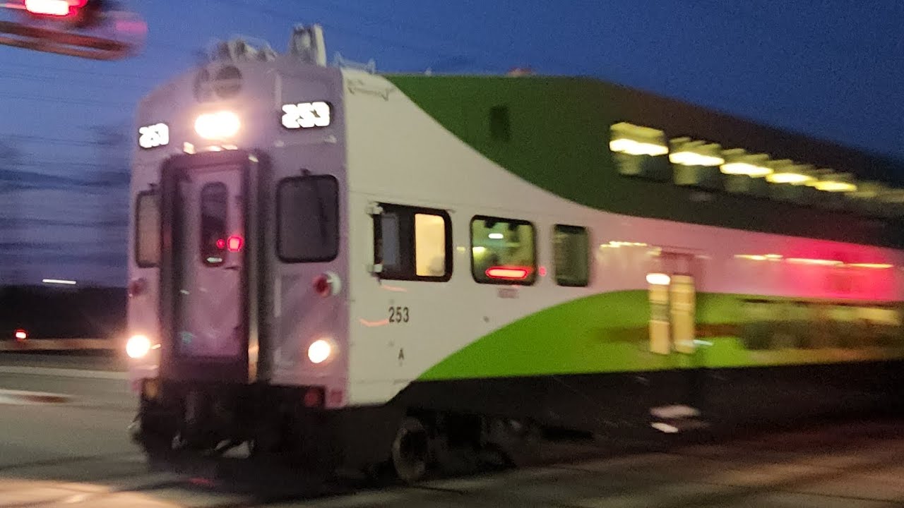 (Nice Driver/Horn Show!) (Repainted Cab Car 253!) (10 Cars) GO 2749 ...