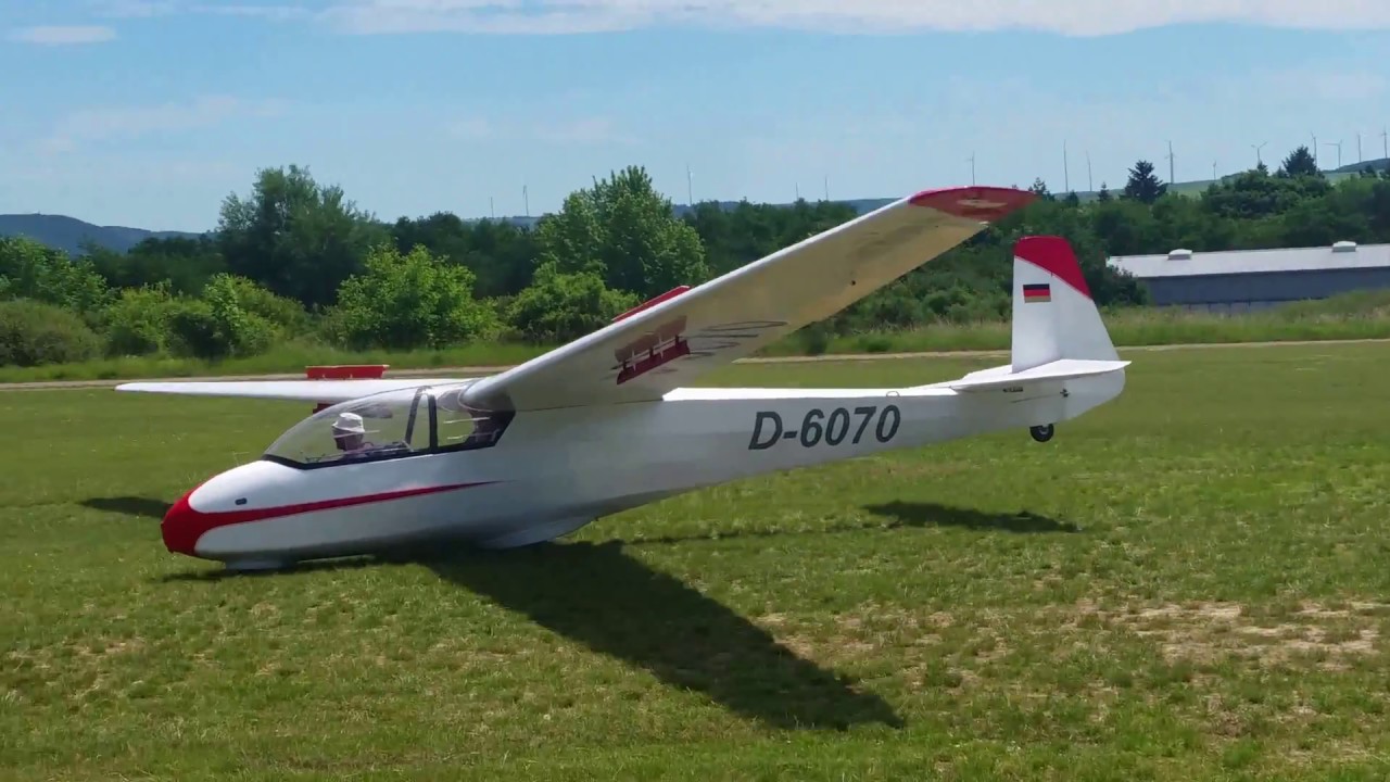 Segler D-6070 landet in Bad Sobernheim - YouTube