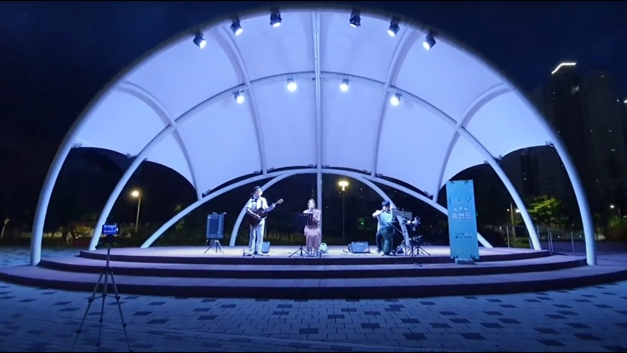 SOM BAND(솜밴드) - 쓰담쓰담 (cover-10cm)@20220730 율곡동 안산공원 - YouTube