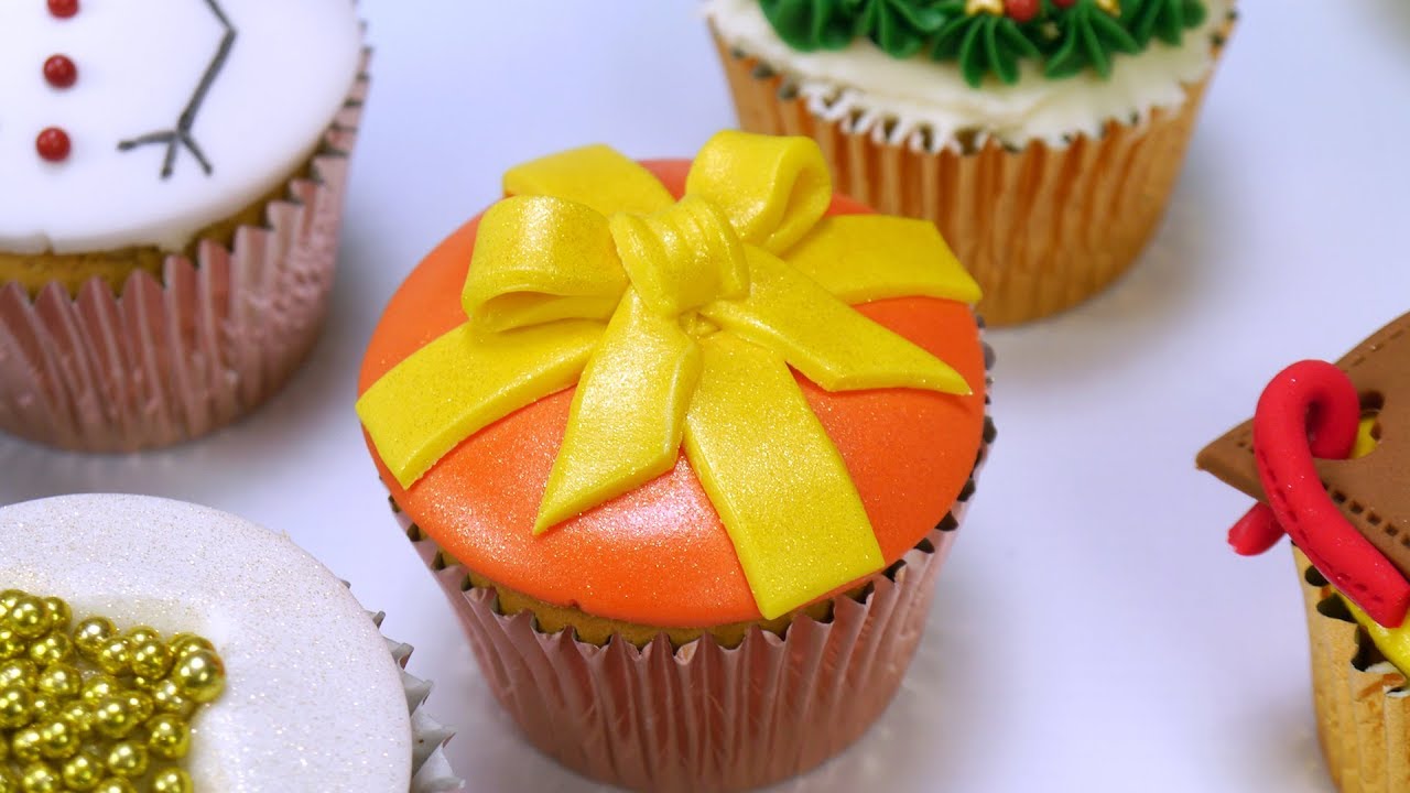 How To Make A Wrapped Up Present Cupcake - YouTube
