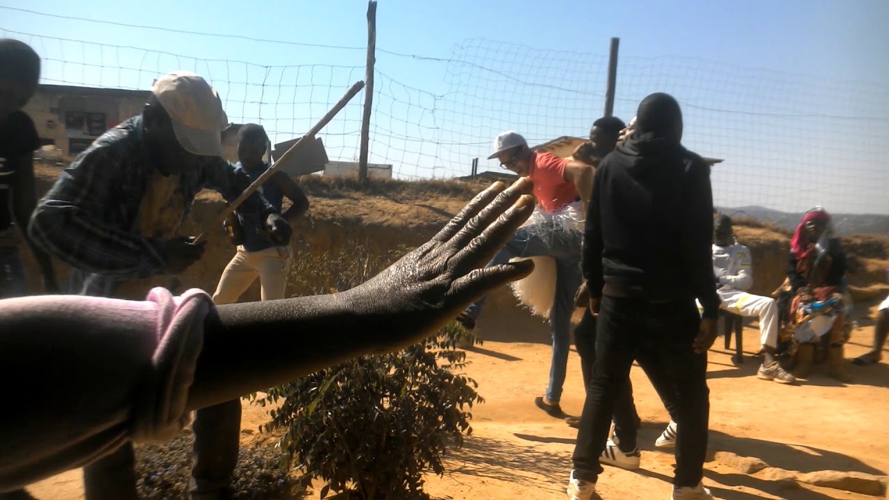 LEKGOWA LE BINA DIKOMA - YouTube