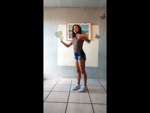 Duda dançando 📻🎶💃