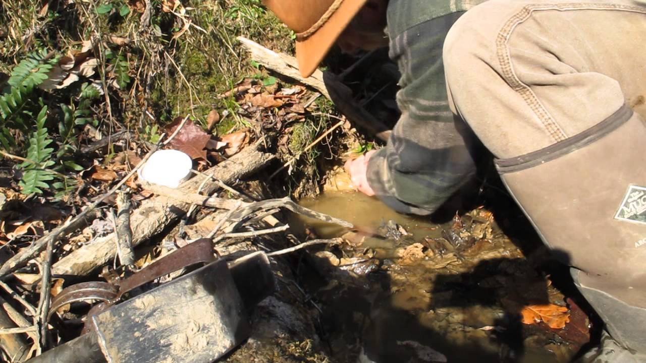 Modern Trapping Part 29 Foothold Pocket Set - YouTube