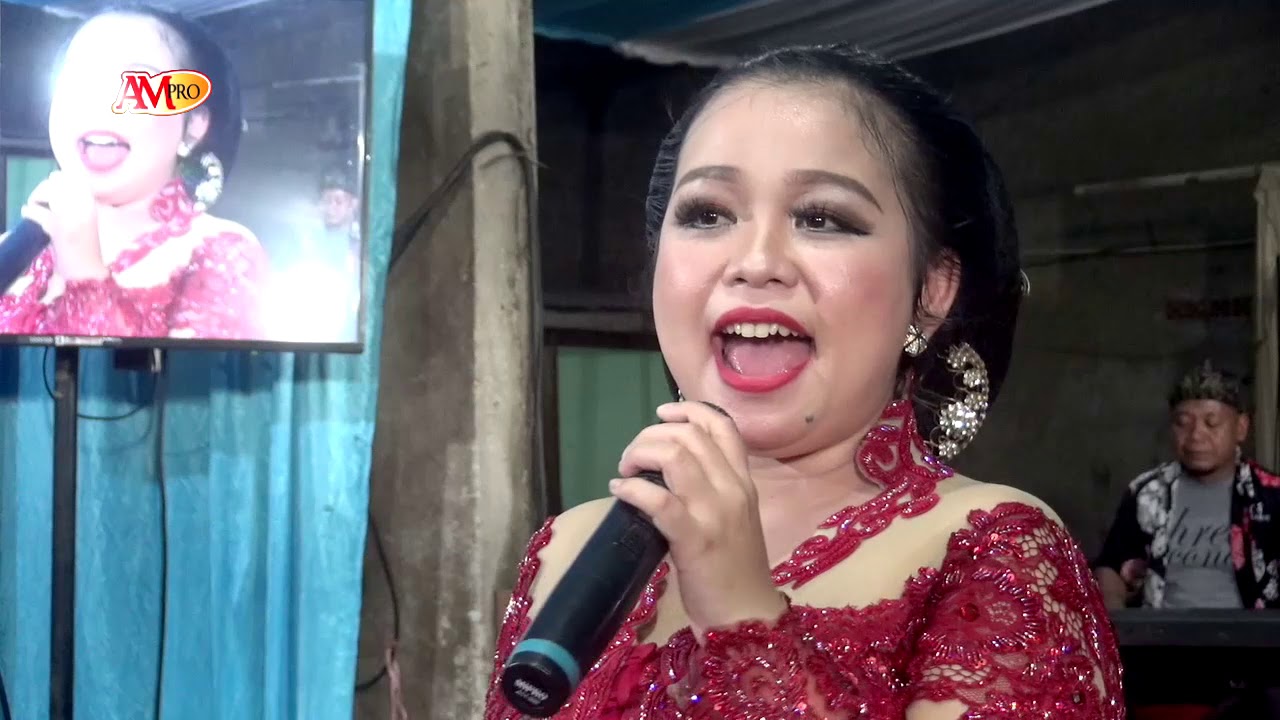GELANG ALIT SINDY PURBAWATI GANDHES LUWES CAMPURSARI LIVE BATU CEPER ...