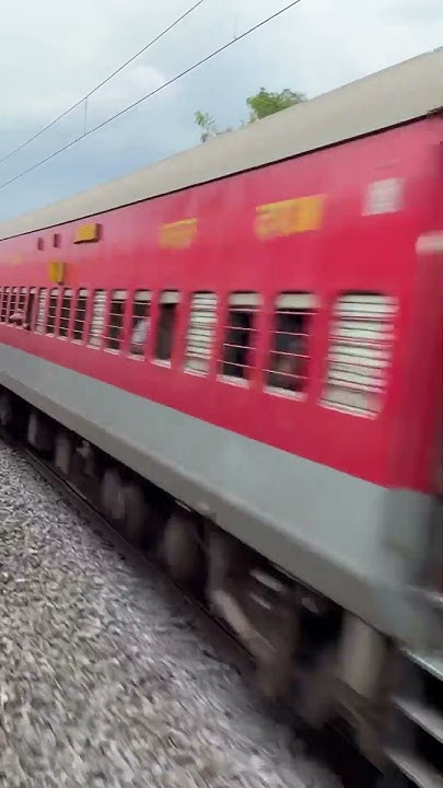 High speed train Chennai to Coimbatore Express #shortsvideo #train #viral - YouTube