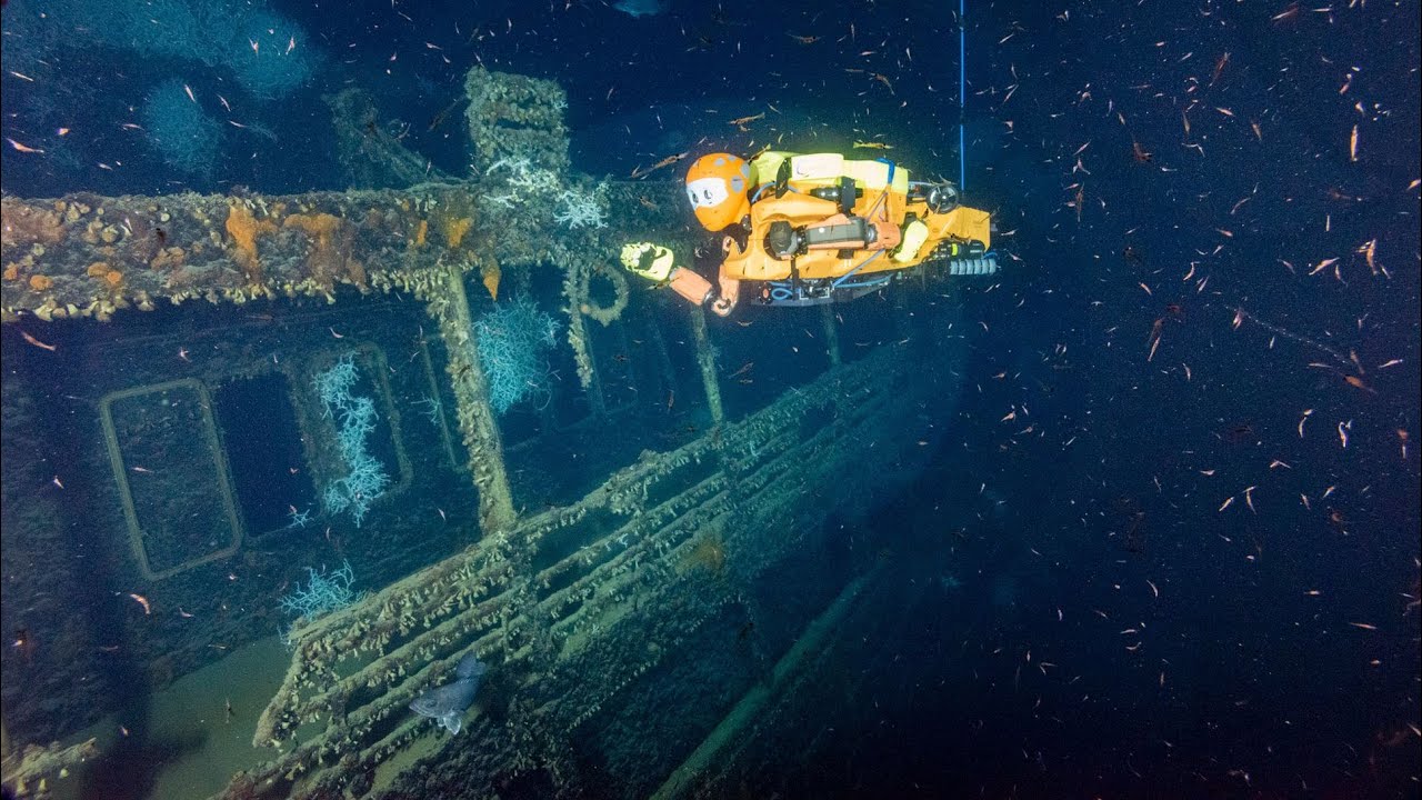 Underwater Haptic Teleoperation - YouTube