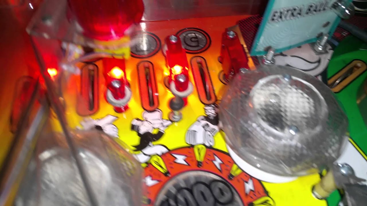 Detailed look at Stern Monopoly Pinball Machine - YouTube