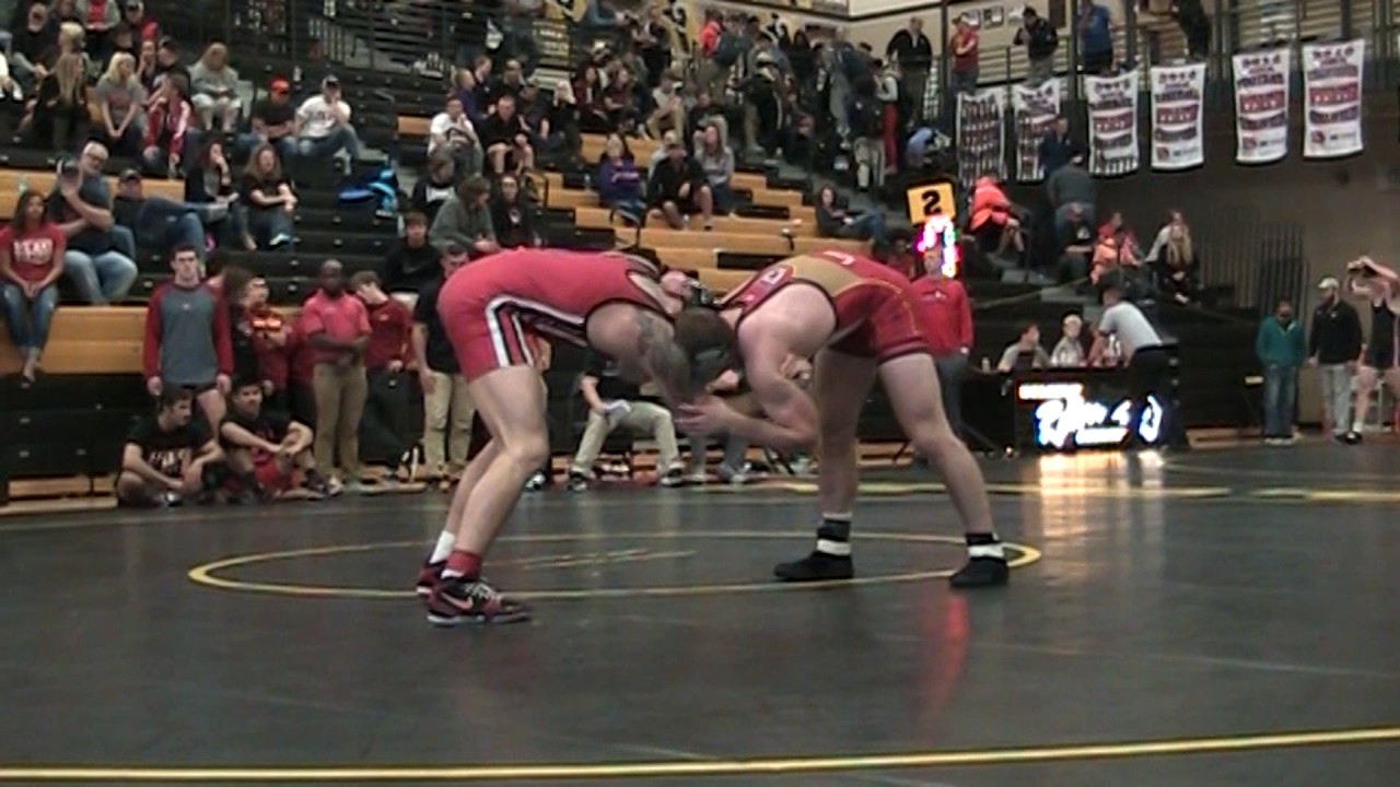 Alex Marinelli (Iowa) vs Grant Henderson (Grand View) - YouTube