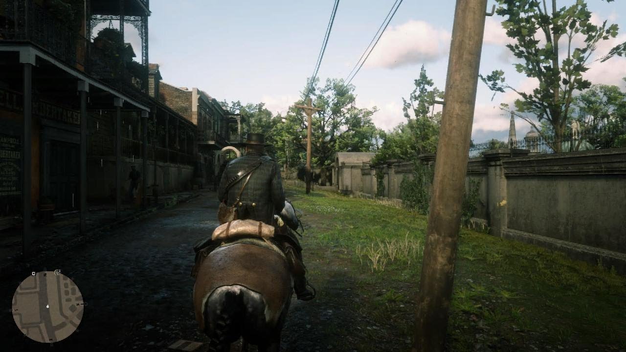 RDR2 Arthur helps a woman on the side of the road - YouTube