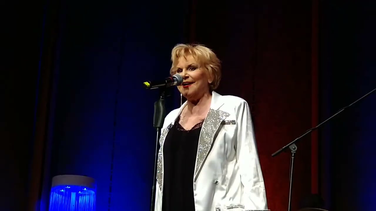 Peggy March - Yesterday (Live) - YouTube