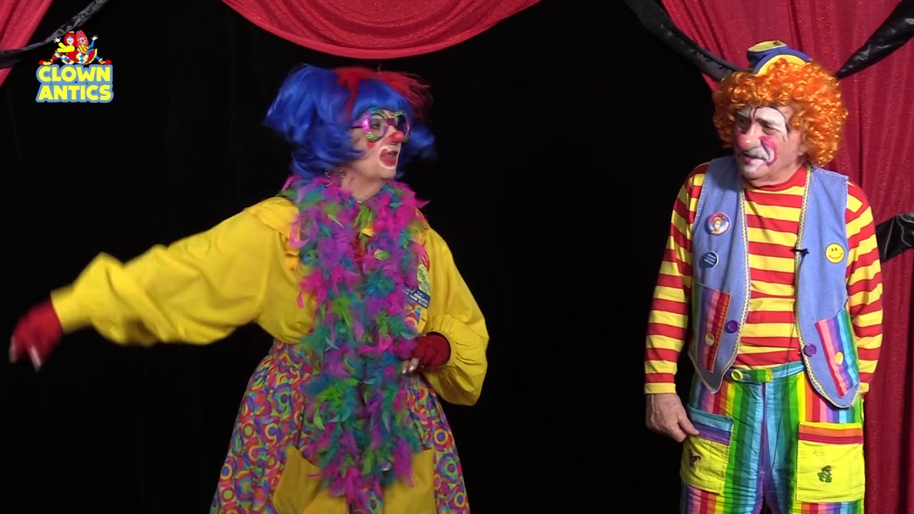 Blue B's Clown Gag with Poppi and Petunia - YouTube