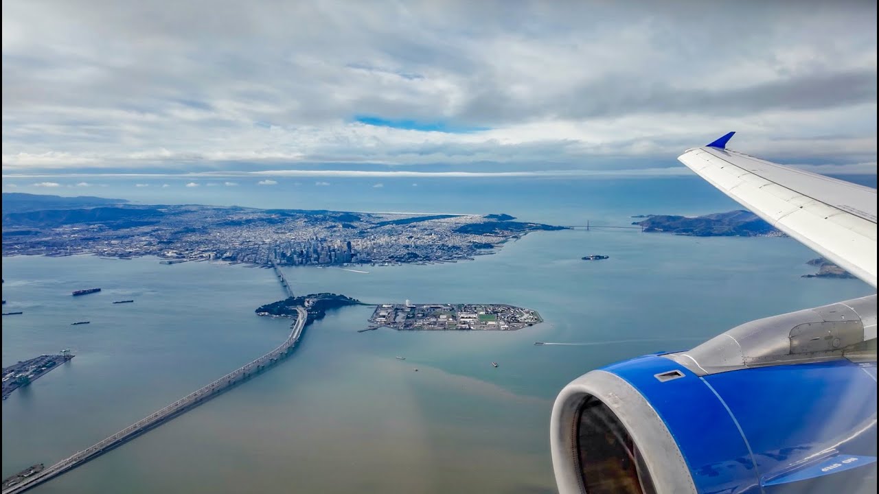 RARE Landing on 19L at SFO - With a Panoramic Flight Over San Francisco ...