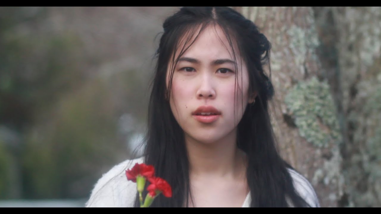 Bella Ash - Lonely hearts club (official music video) - YouTube