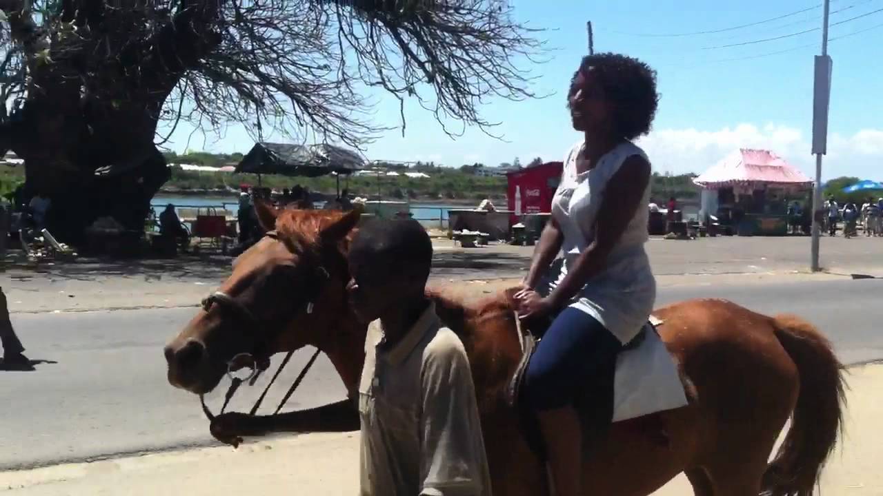 Nitta Horse Riding - YouTube
