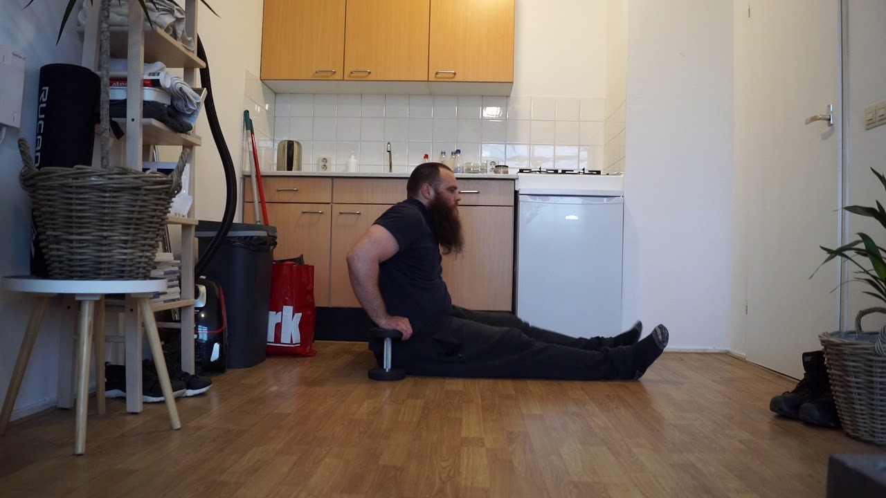 L sit for around 7 seconds at 122 kilograms - YouTube